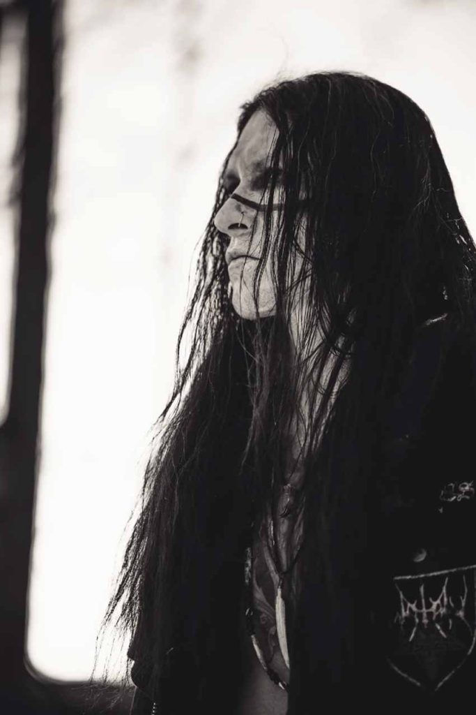 Blackbraid “Barefoot Ghost Dance…l” live video | NextMosh